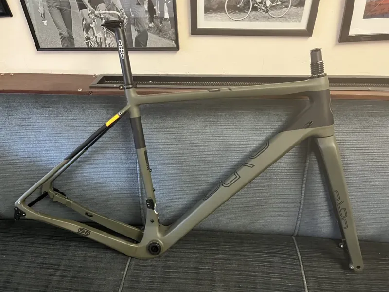 ORRO Terra C Carbon Gravel Frame Set Medium in Olive Green